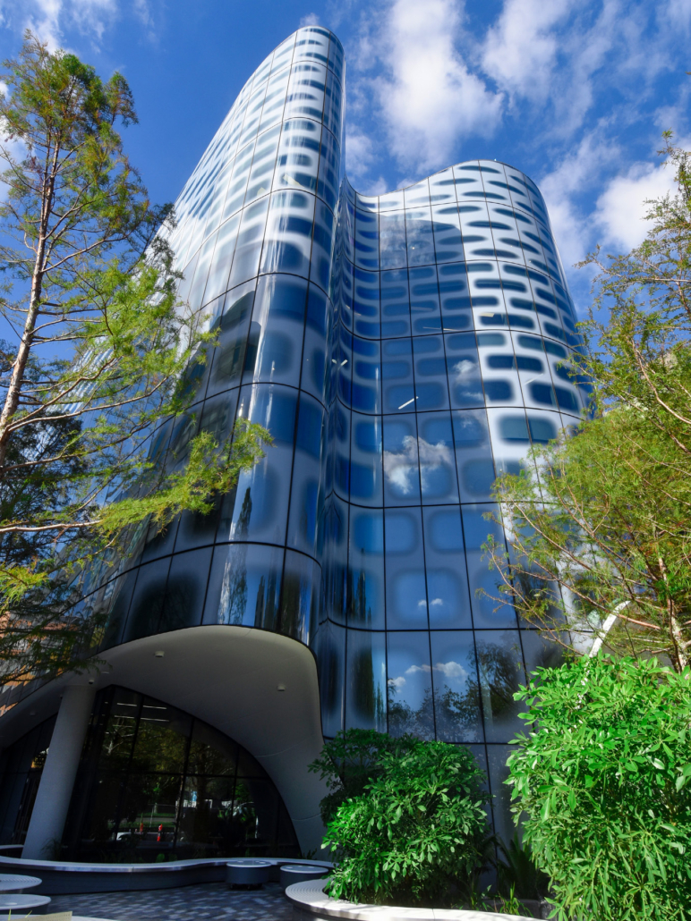 Fangda Australia created a stunning curved glass facade with ...